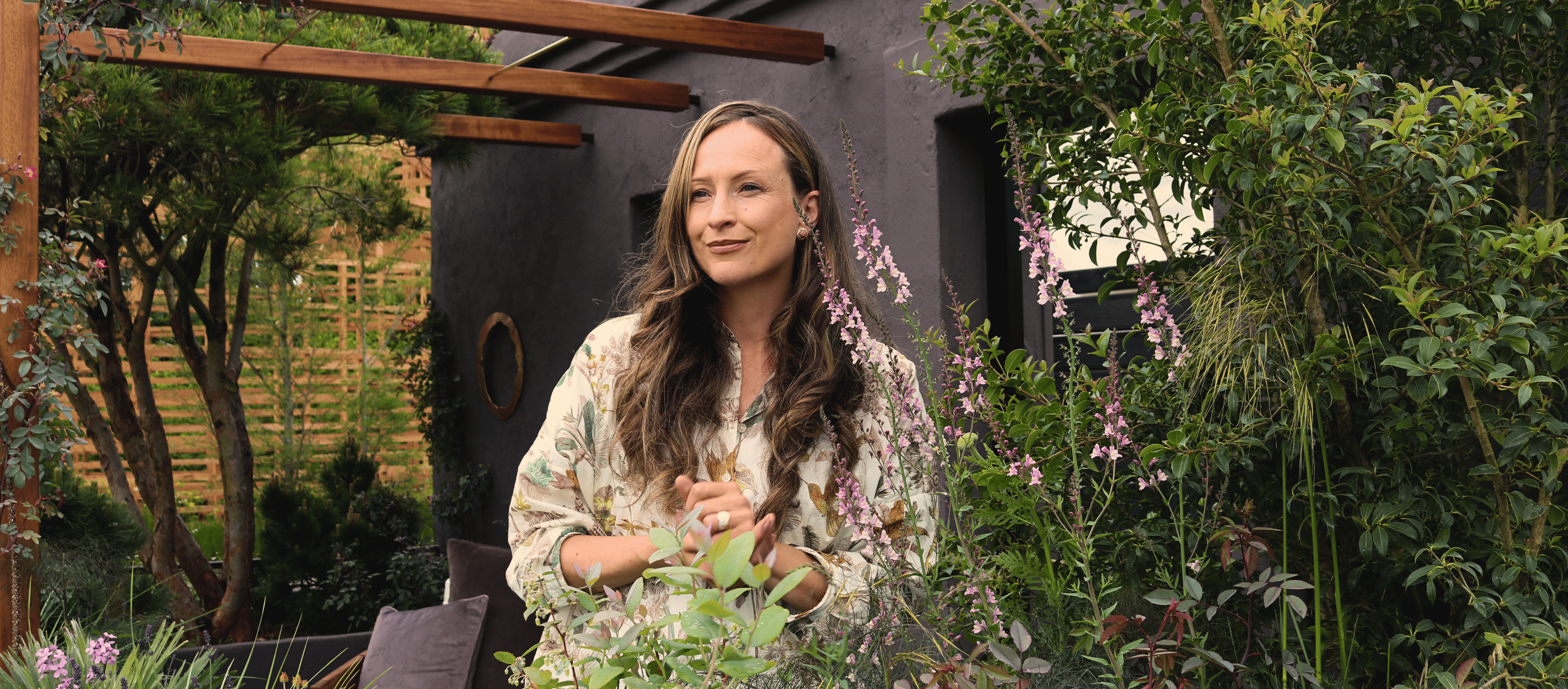 Colour Your Garden with Joy: Leonie Cornelius' Guide to Easy and Beaut ...